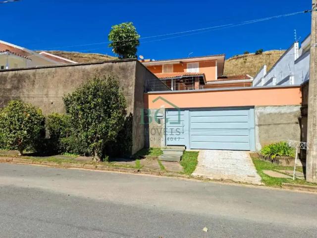 Casa / Sobrado para Locação em Poços de Caldas/MG Jardim Del Rey 3 Quartos