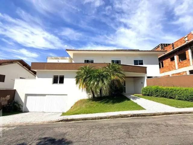 Casa / Sobrado para Locação em Poços de Caldas/MG Jardim dos Estados 4 Quartos