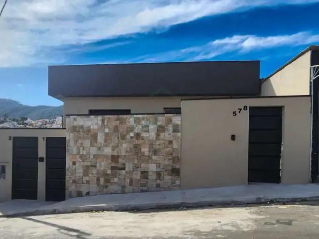 Casa / Sobrado para Locação em Poços de Caldas/MG Vila Nova 2 Quartos
