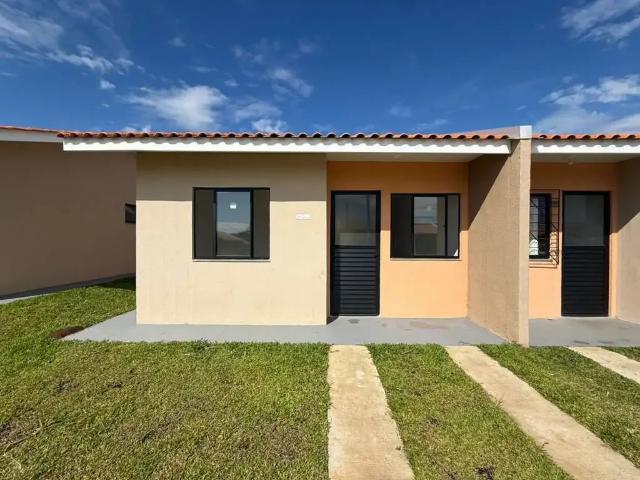 Casa / Sobrado para Locação em Ponta Grossa/PR Colônia Dona LuÍza 2 Quartos