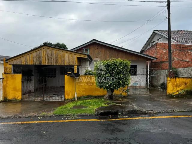 Casa / Sobrado para Locação em Ponta Grossa/PR Contorno 3 Quartos