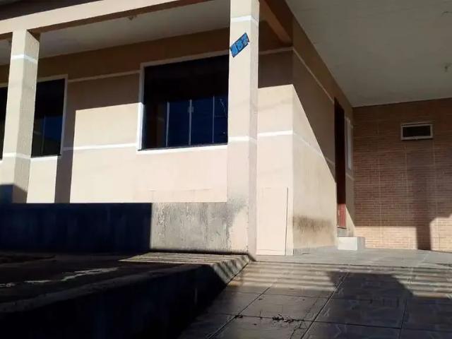 Casa / Sobrado para Locação em Ponta Grossa/PR Contorno 3 Quartos