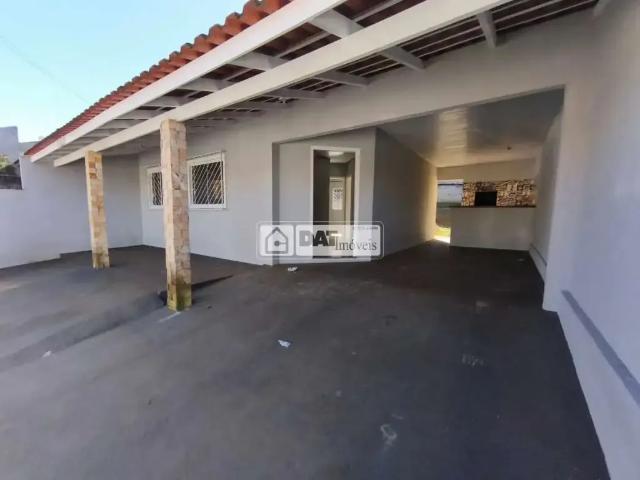 Casa / Sobrado para Locação em Ponta Grossa/PR Contorno 2 Quartos