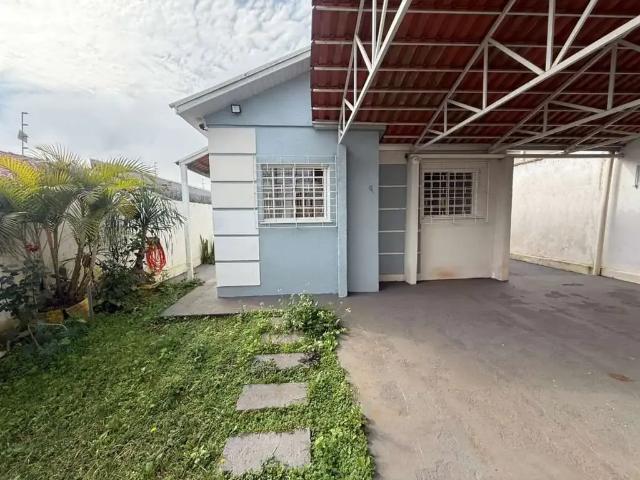 Casa / Sobrado para Locação em Ponta Grossa/PR Cará cará 2 Quartos