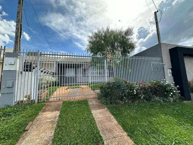 Casa / Sobrado para Locação em Ponta Grossa/PR Cará cará 3 Quartos