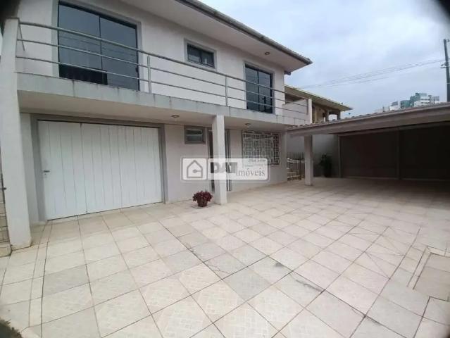 Casa / Sobrado para Locação em Ponta Grossa/PR Centro 2 Quartos