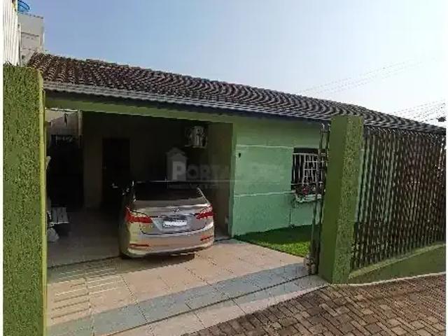Casa / Sobrado para Locação em Ponta Grossa/PR Centro 3 Quartos