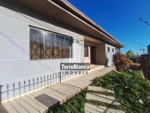 Casa / Sobrado para Locação em Ponta Grossa/PR Centro 4 Quartos