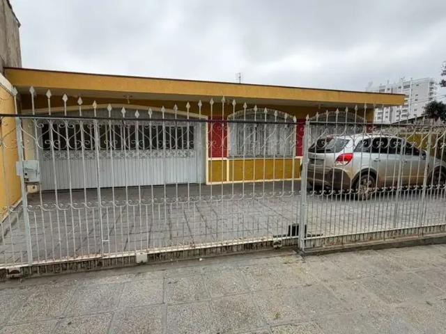 Casa / Sobrado para Locação em Ponta Grossa/PR Centro 7 Quartos