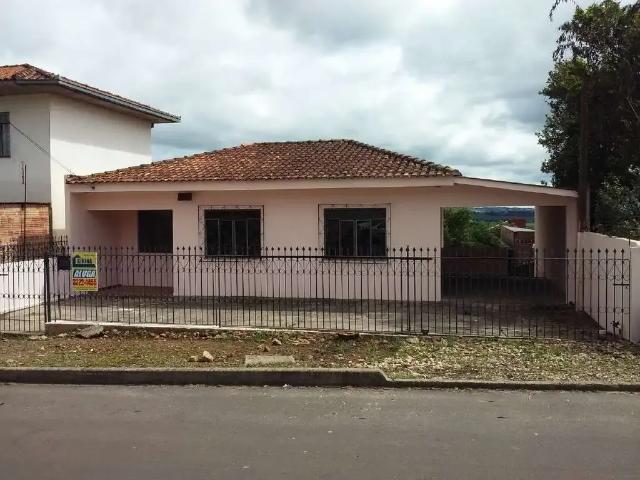 Casa / Sobrado para Locação em Ponta Grossa/PR Boa Vista 3 Quartos