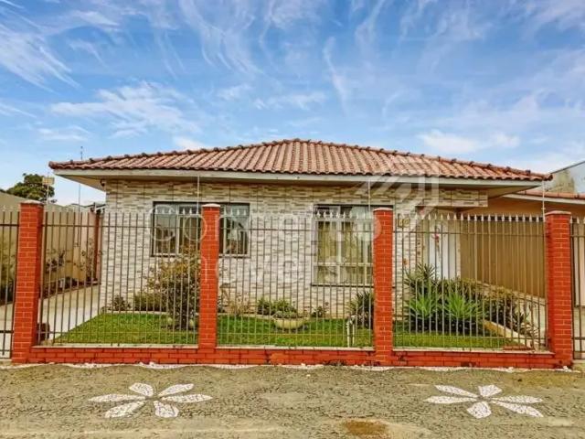 Casa / Sobrado para Locação em Ponta Grossa/PR Boa Vista 4 Quartos