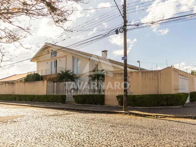 Casa / Sobrado para Locação em Ponta Grossa/PR Estrela 4 Quartos