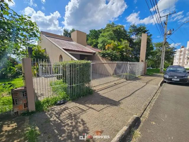 Casa / Sobrado para Locação em Ponta Grossa/PR Estrela 3 Quartos