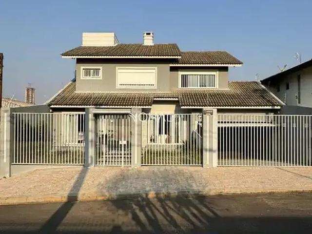 Casa / Sobrado para Locação em Ponta Grossa/PR Estrela 3 Quartos