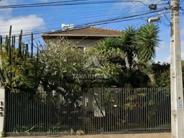 Casa / Sobrado para Locação em Ponta Grossa/PR Estrela 3 Quartos