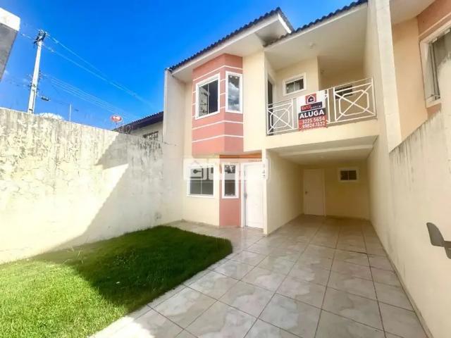 Casa / Sobrado para Locação em Ponta Grossa/PR Estrela 3 Quartos