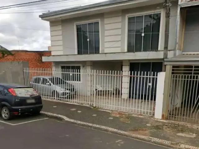 Casa / Sobrado para Locação em Ponta Grossa/PR Estrela 3 Quartos