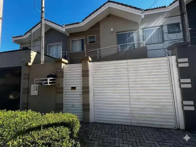 Casa / Sobrado para Locação em Ponta Grossa/PR Estrela 3 Quartos