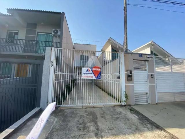 Casa / Sobrado para Locação em Ponta Grossa/PR Jardim Carvalho 3 Quartos