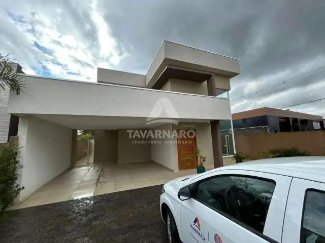 Casa / Sobrado para Locação em Ponta Grossa/PR Jardim Carvalho 4 Quartos