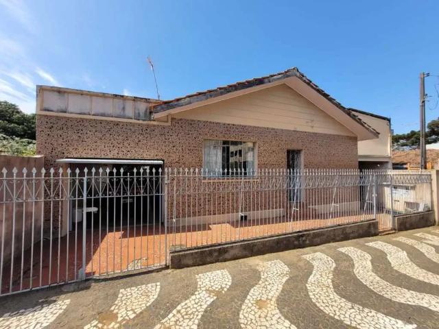 Casa / Sobrado para Locação em Ponta Grossa/PR Oficinas