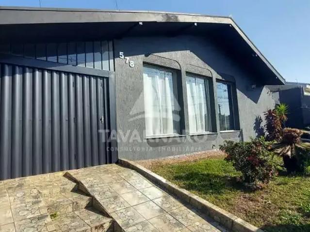Casa / Sobrado para Locação em Ponta Grossa/PR Oficinas 4 Quartos