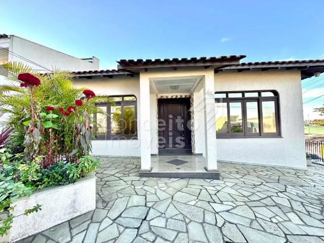 Casa / Sobrado para Locação em Ponta Grossa/PR Olarias 5 Quartos