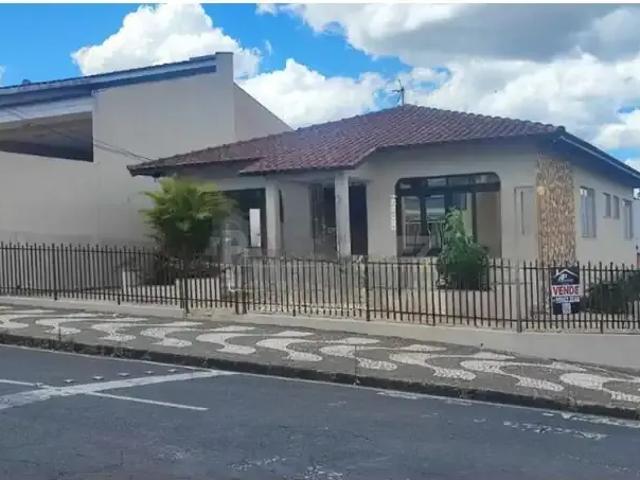Casa / Sobrado para Locação em Ponta Grossa/PR Olarias 3 Quartos