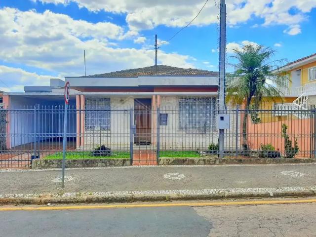Casa / Sobrado para Locação em Ponta Grossa/PR Orfãs 3 Quartos