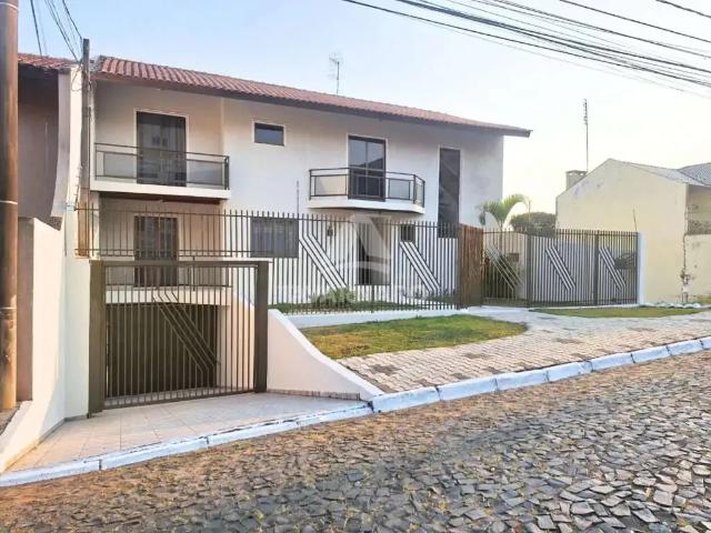 Casa / Sobrado para Locação em Ponta Grossa/PR Nova Rússia 3 Quartos