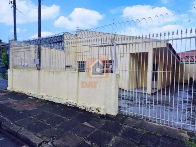 Casa / Sobrado para Locação em Ponta Grossa/PR Nova Rússia 2 Quartos