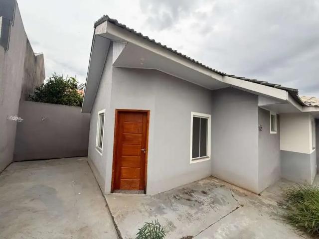 Casa / Sobrado para Locação em Ponta Grossa/PR Neves 2 Quartos