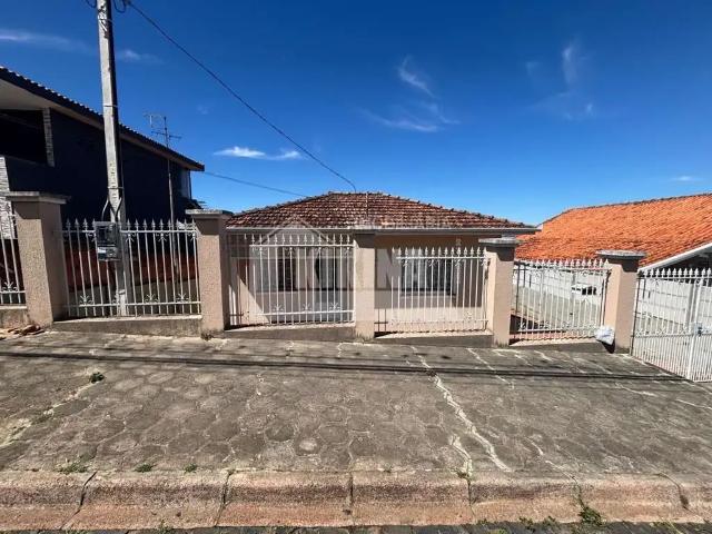Casa / Sobrado para Locação em Ponta Grossa/PR Ronda 3 Quartos