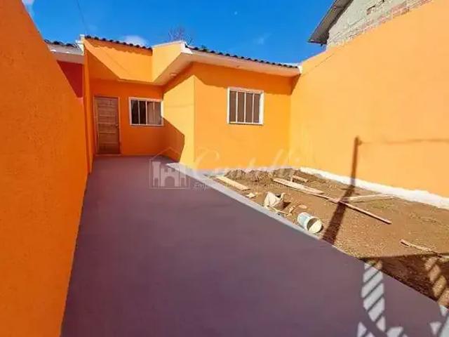 Casa / Sobrado para Locação em Ponta Grossa/PR Ronda 2 Quartos