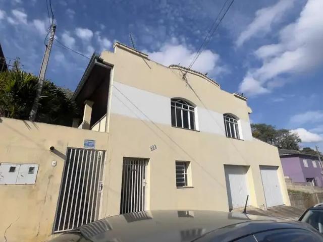 Casa / Sobrado para Locação em Ponta Grossa/PR Uvaranas 3 Quartos