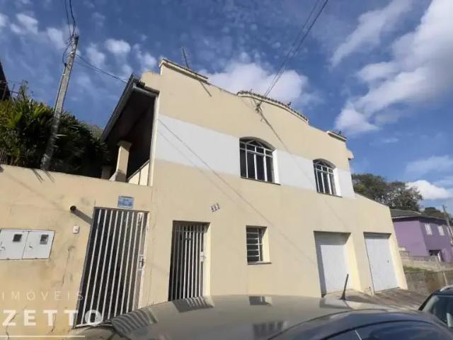 Casa / Sobrado para Locação em Ponta Grossa/PR Uvaranas 3 Quartos