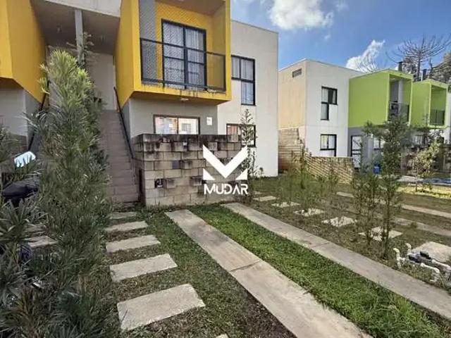 Casa / Sobrado para Locação em Ponta Grossa/PR Uvaranas 2 Quartos