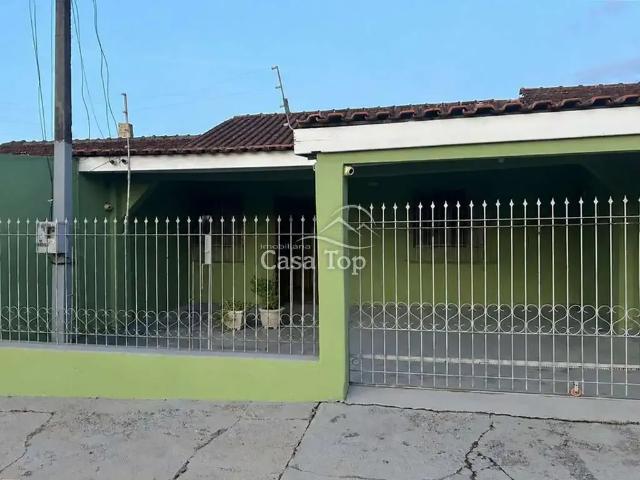 Casa / Sobrado para Locação em Ponta Grossa/PR Uvaranas 2 Quartos