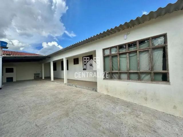 Casa / Sobrado para Locação em Ponta Grossa/PR Uvaranas 2 Quartos