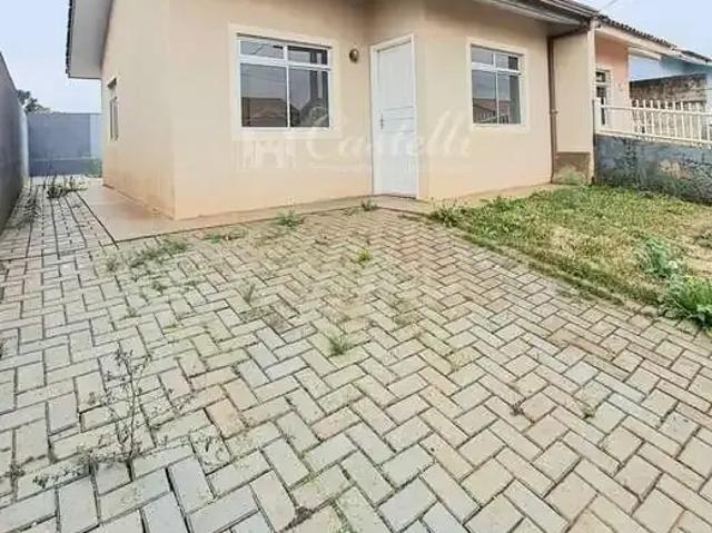 Casa / Sobrado para Locação em Ponta Grossa/PR Uvaranas 2 Quartos