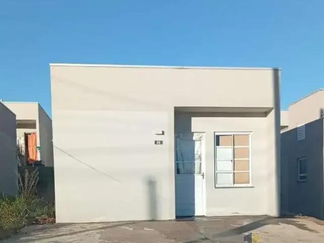 Casa / Sobrado para Locação em Ponta Grossa/PR Uvaranas 2 Quartos