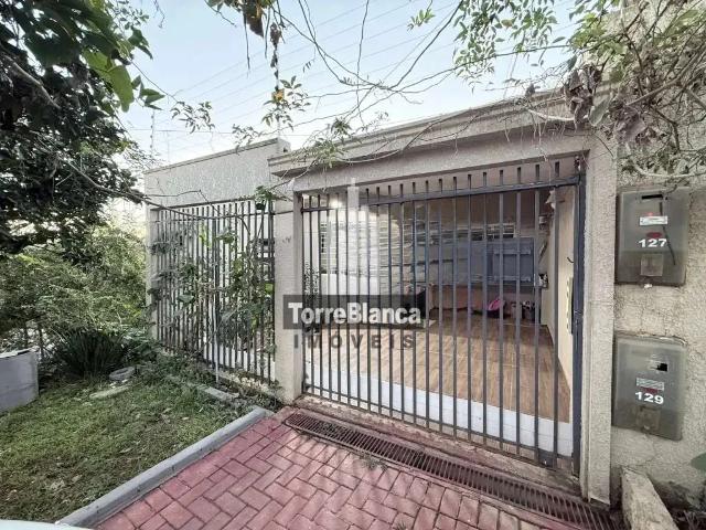 Casa / Sobrado para Locação em Ponta Grossa/PR Uvaranas 2 Quartos
