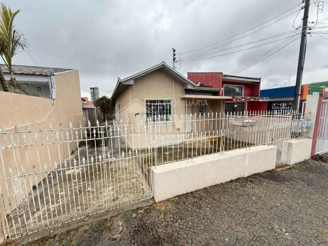 Casa / Sobrado para Locação em Ponta Grossa/PR Uvaranas 2 Quartos