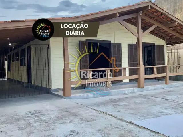 Casa / Sobrado para Locação em Pontal do Paraná/PR Ipanema 3 Quartos