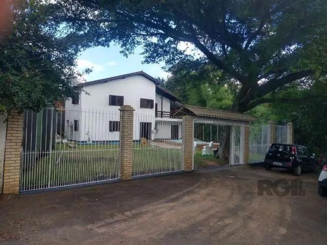Casa / Sobrado para Locação em Porto Alegre/RS Cavalhada 3 Quartos