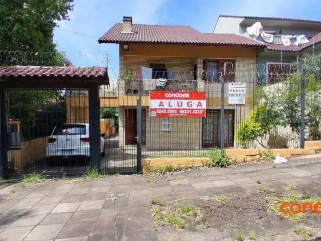 Casa / Sobrado para Locação em Porto Alegre/RS Cavalhada 3 Quartos