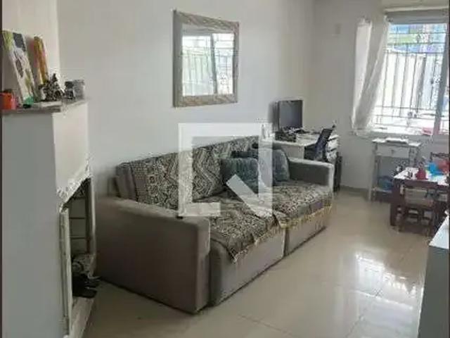 Casa / Sobrado para Locação em Porto Alegre/RS Campo Novo 3 Quartos