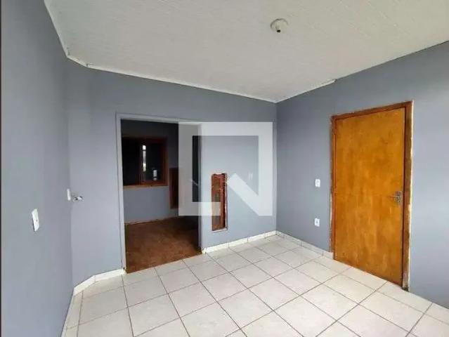 Casa / Sobrado para Locação em Porto Alegre/RS Campo Novo 3 Quartos