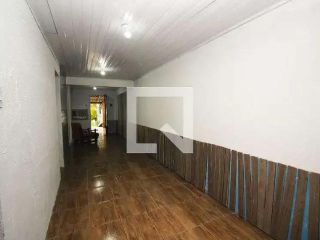 Casa / Sobrado para Locação em Porto Alegre/RS Campo Novo 3 Quartos