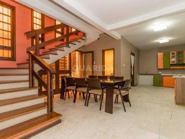 Casa / Sobrado para Locação em Porto Alegre/RS Centro Histórico 5 Quartos